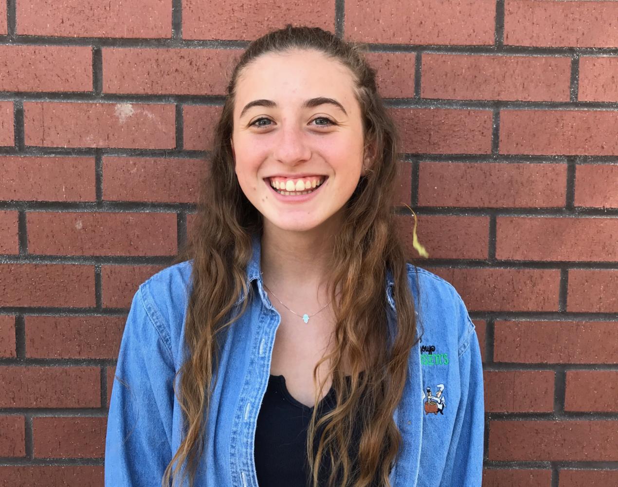 Shayna Goldstein – The Prowler